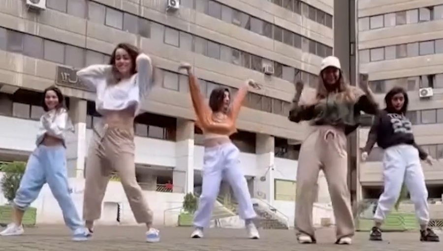bne IntelliNews - Women across Iran defy authorities by releasing illicit dance videos
