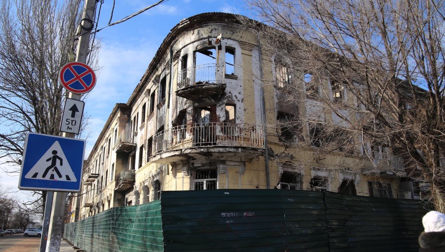 bne IntelliNews - End of siege of Azovstal is near as hundreds of ...