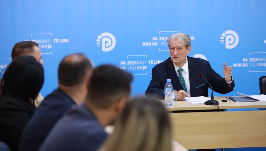 bne IntelliNews - Former Albanian president Berisha under investigation ...