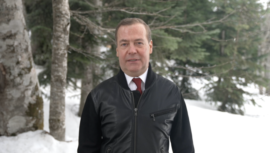 bne IntelliNews - Russia’s Medvedev presents ‘peace plan’ including ...