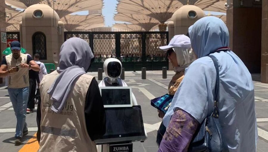 bne IntelliNews - Saudi Arabia launches health robots in Medina for ...