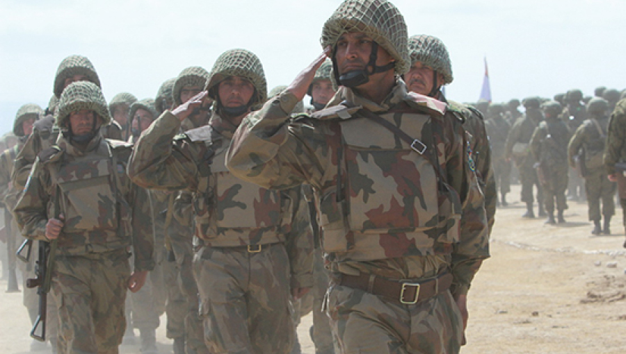 bne IntelliNews - Kremlin responds to opposing troops building up on ...