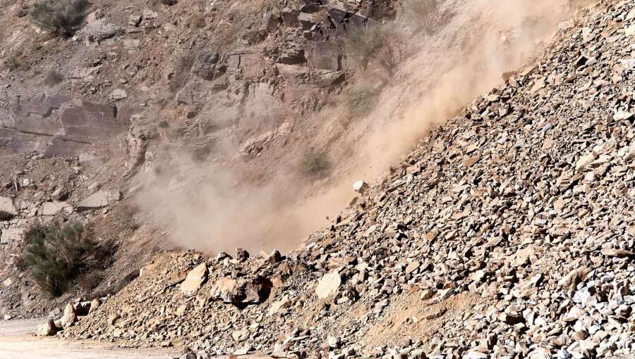 bne IntelliNews - Landslide in Central Java, Indonesia claims 17 lives ...