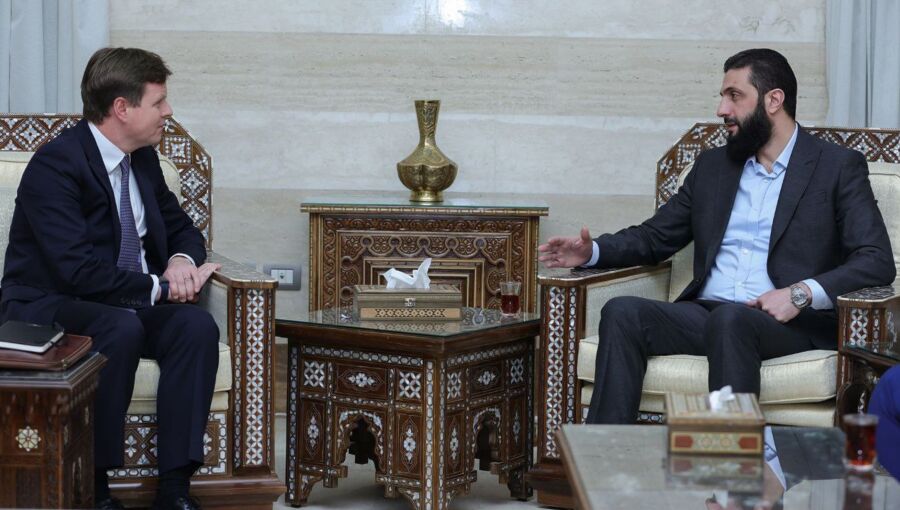 bne IntelliNews - UK officials meet new Syrian leader al-Sharaa in Damascus