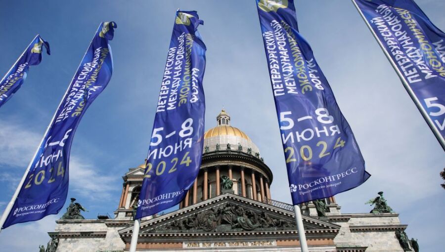 bne IntelliNews - ‘Putin’s Davos’ recovers to pre-war levels, but ...