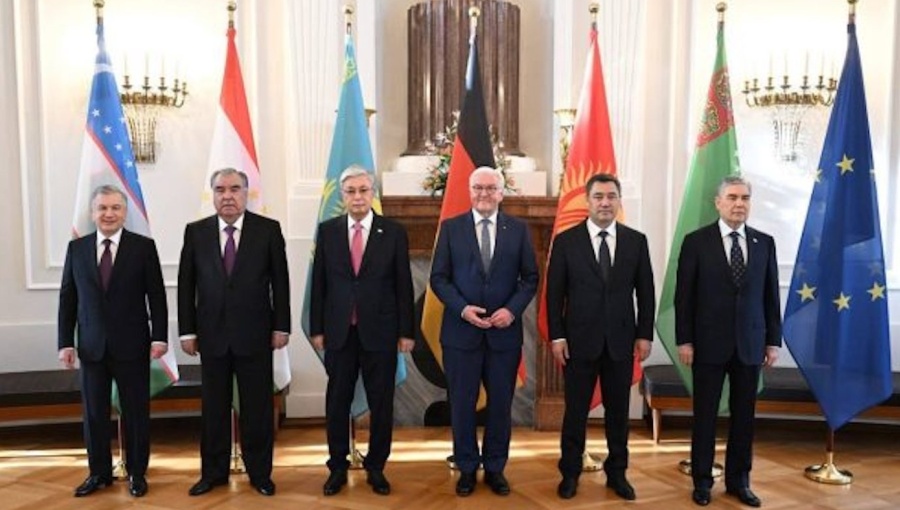 bne IntelliNews - Central Asian leaders meet with German chancellor ...