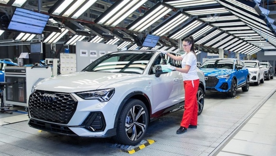 bne IntelliNews - Central European automakers resume production with ...