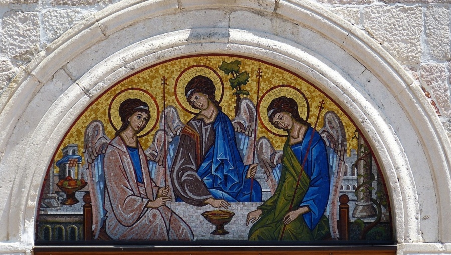 bne IntelliNews - Monument to late cleric creates new rift in ...