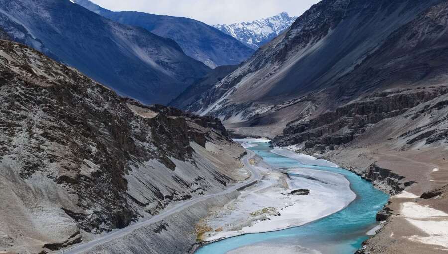 bne IntelliNews - India to halt cross-border water flow, Modi says, as ...