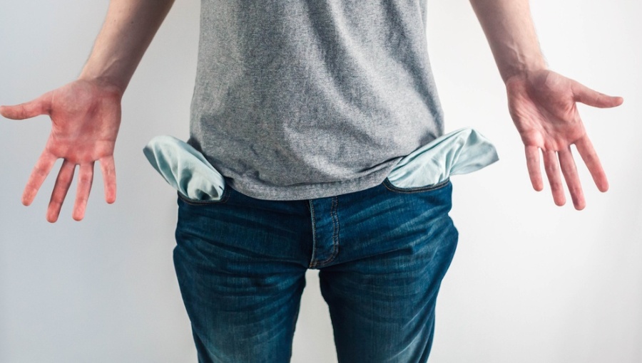 bne IntelliNews - Poor Belarusians are becoming poorer